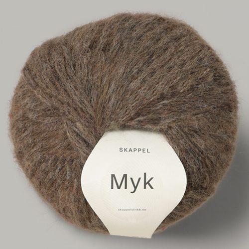 skappel-garn-myk-310-gyllenbrun - Happy Knitting AS